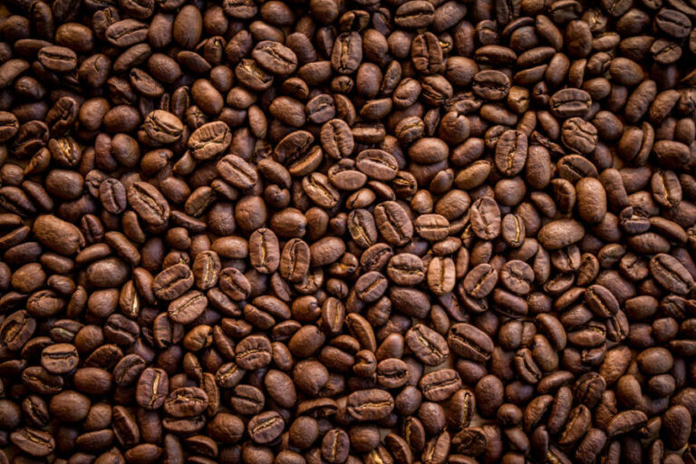 4 Coffee Myths You Probably Still Believe - Science in The World